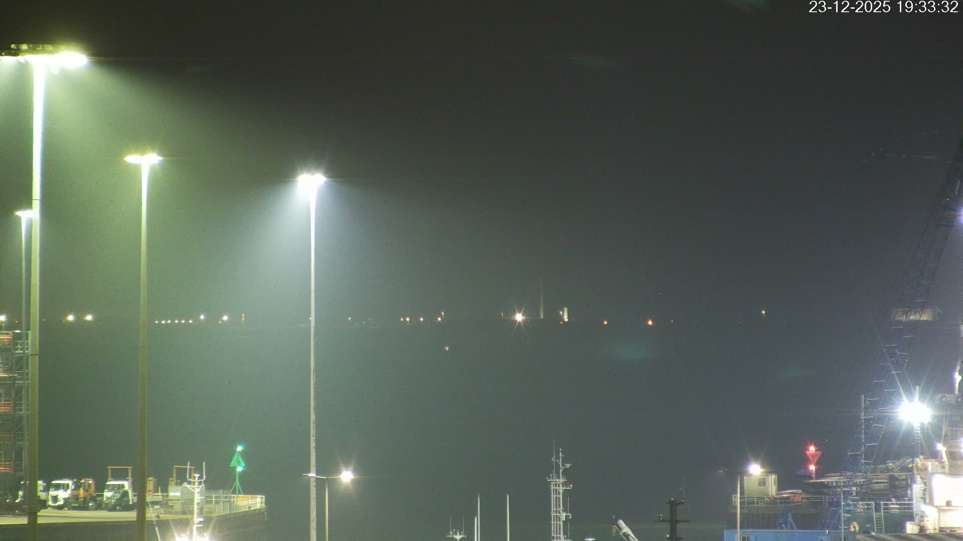 Port of Southampton Ocean Cruise Terminal (Berth 46) Live Cam ...