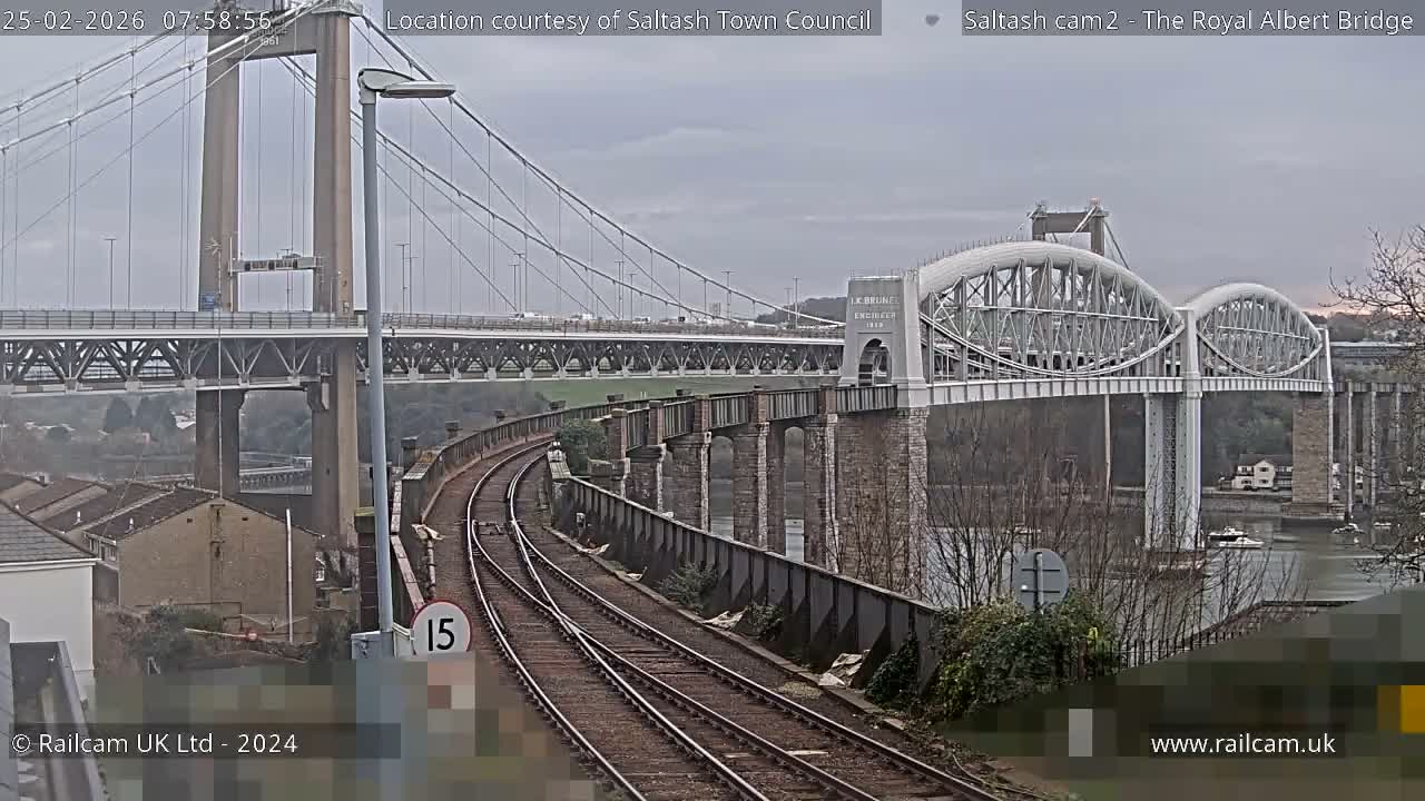 Saltash, The Royal Albert Railway Bridge & Tamar Bridge / River Live ...