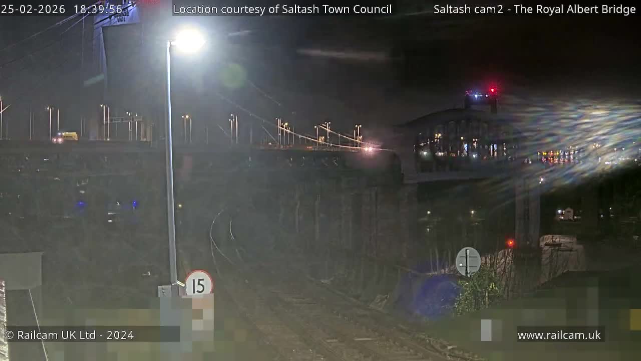 Saltash, The Royal Albert Railway Bridge & Tamar Bridge / River Live ...