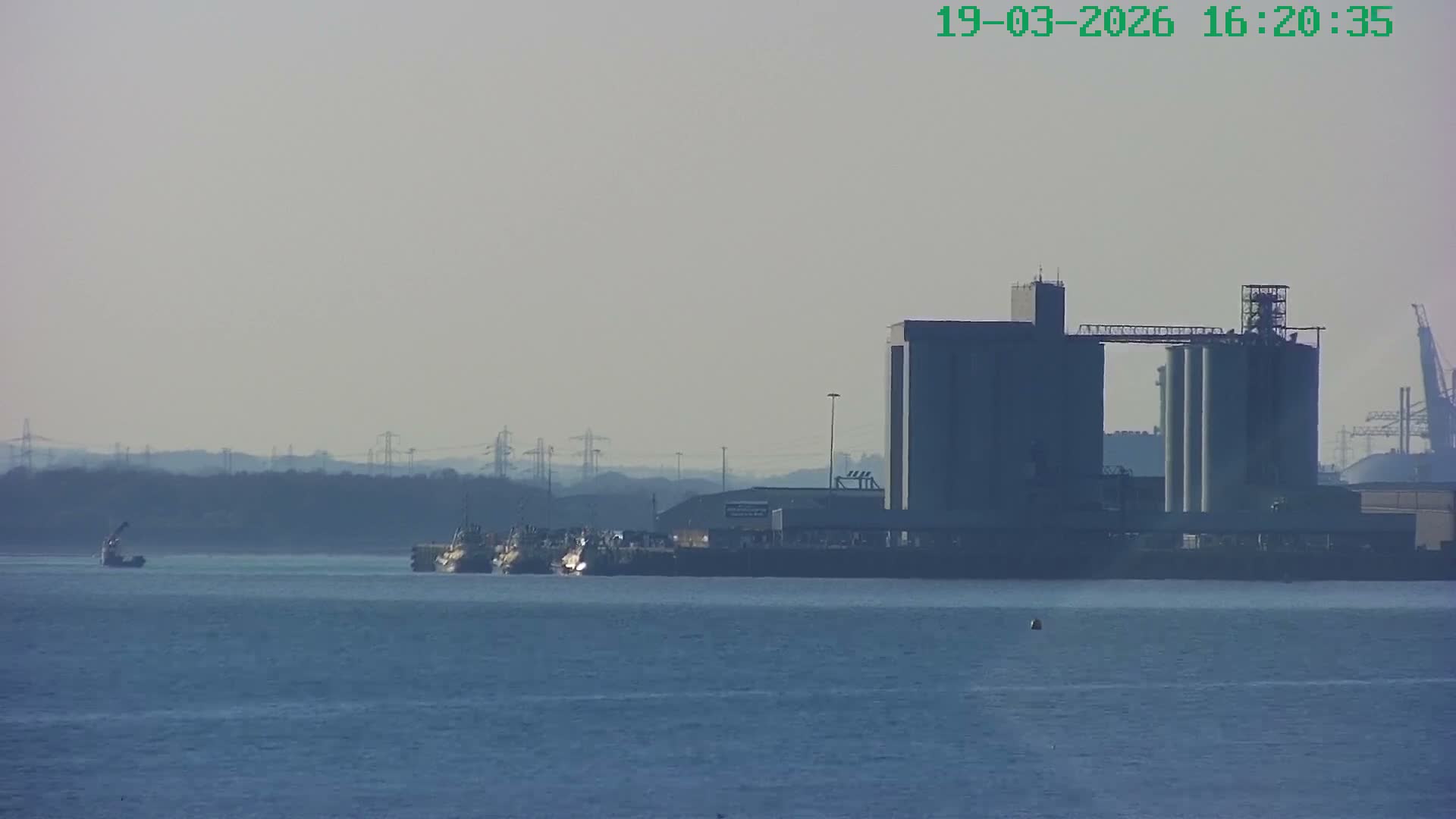 Netley, The Solent Water Shipspotting Live Cam - Borough of Eastleigh ...