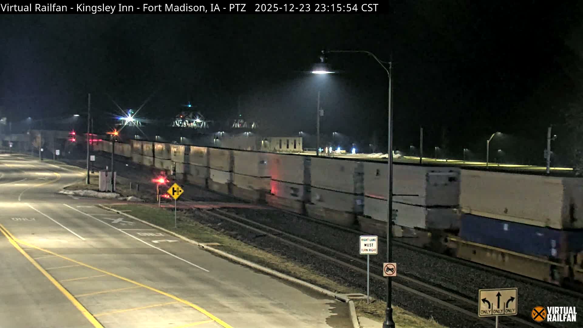 Fort Madison Bridge & Mississippi River & Fort Madison Train Amtrak ...