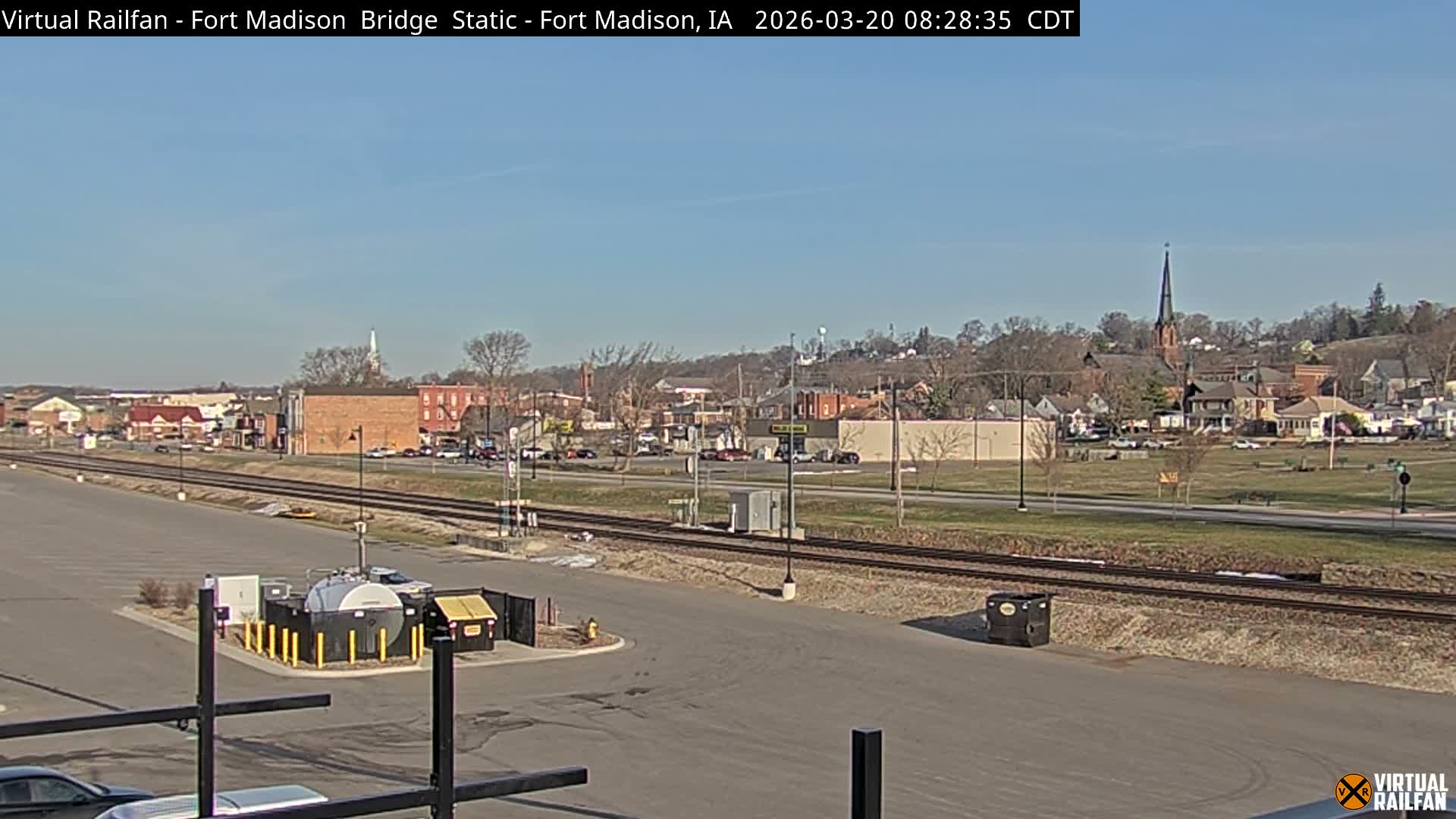 Fort Madison Railroad Crossing Live Cam - Fort Madison, Lee, Iowa, USA ...