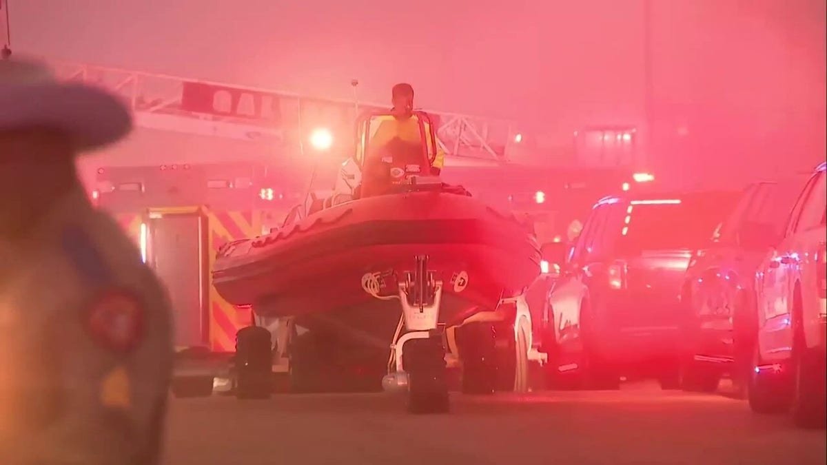 Five dead, one missing in Mexican Navy plane crash near Galveston, Texas