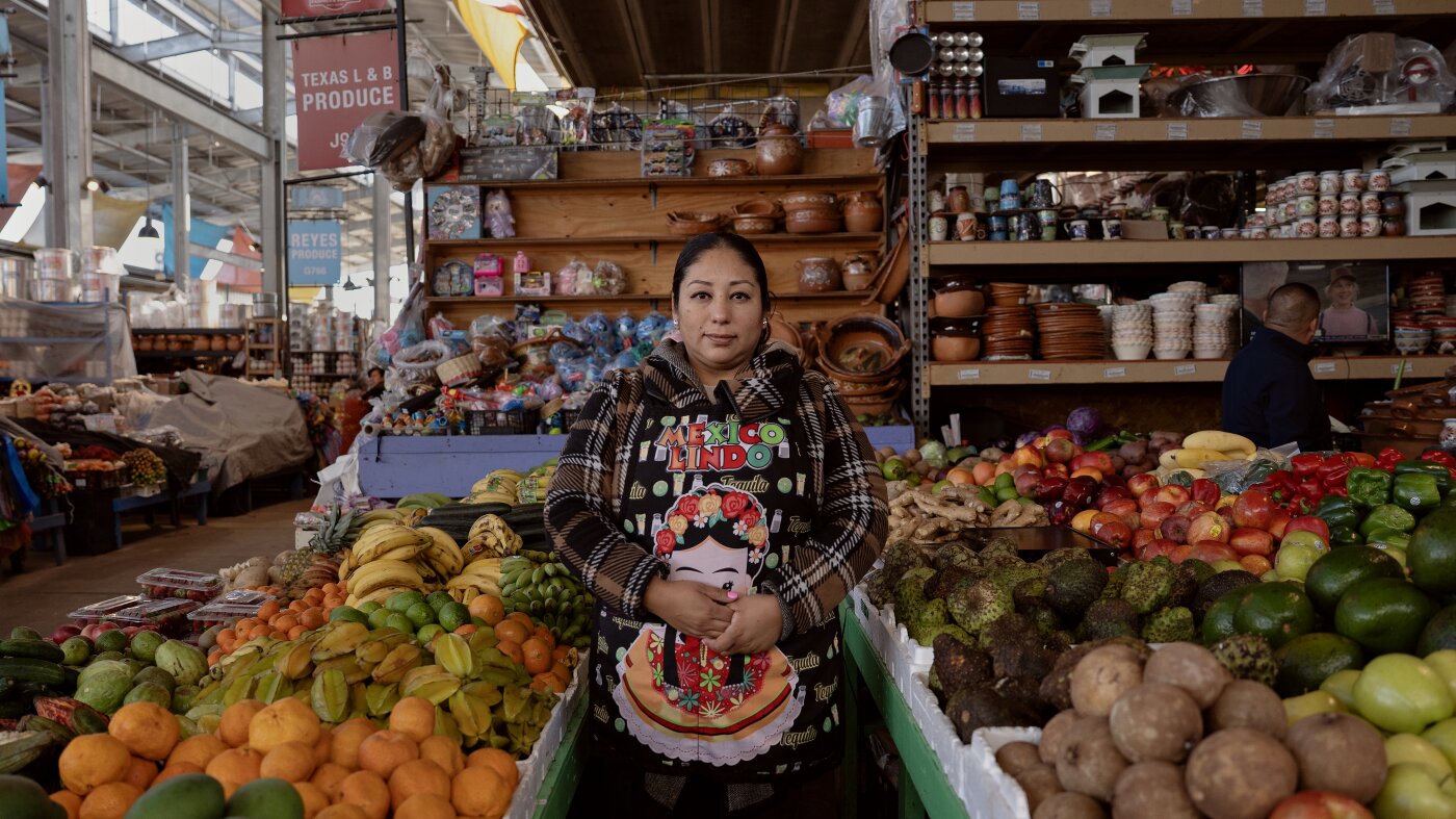 US intervention in Venezuela splits Houston communities