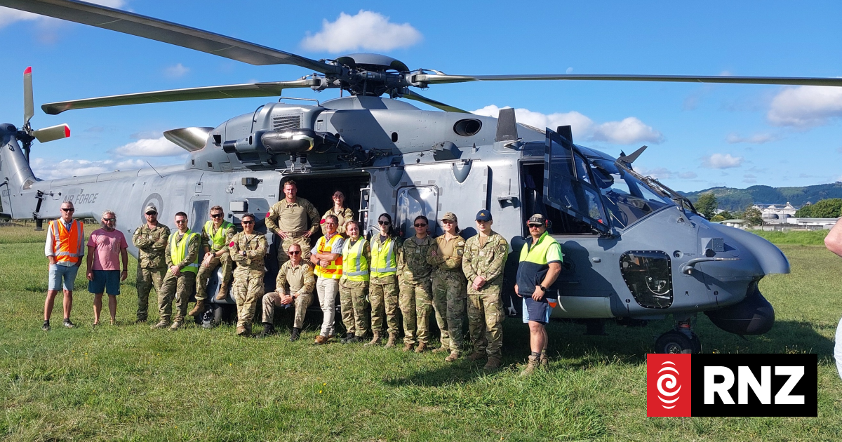 Tairāwhiti Civil Defence troops touch down in flood-damaged East Coast ...