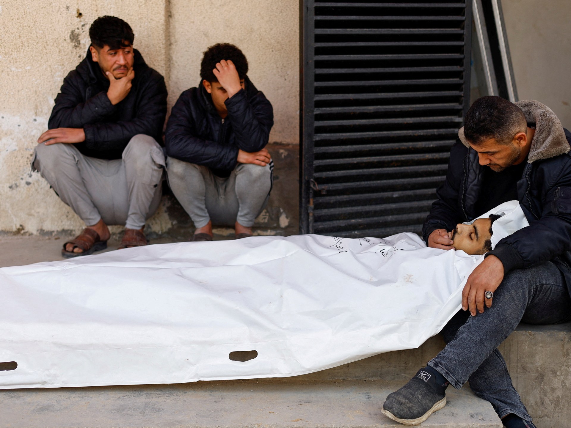 Isreali Forces Kill 12 Palestinians in Gaza